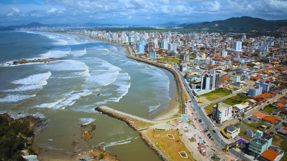 Alargamento de praia em SC terá investimento de R$ 43 milhões - Vale Itajai
